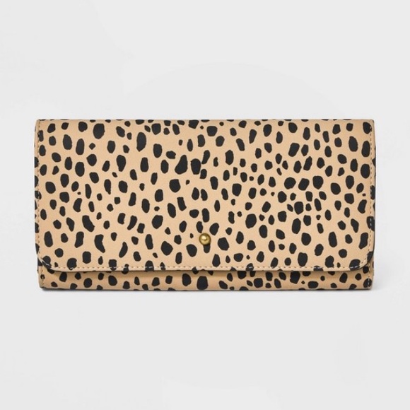 Universal Thread | Bags | Universal Thread Tri Fold Long Wallet Tan ...